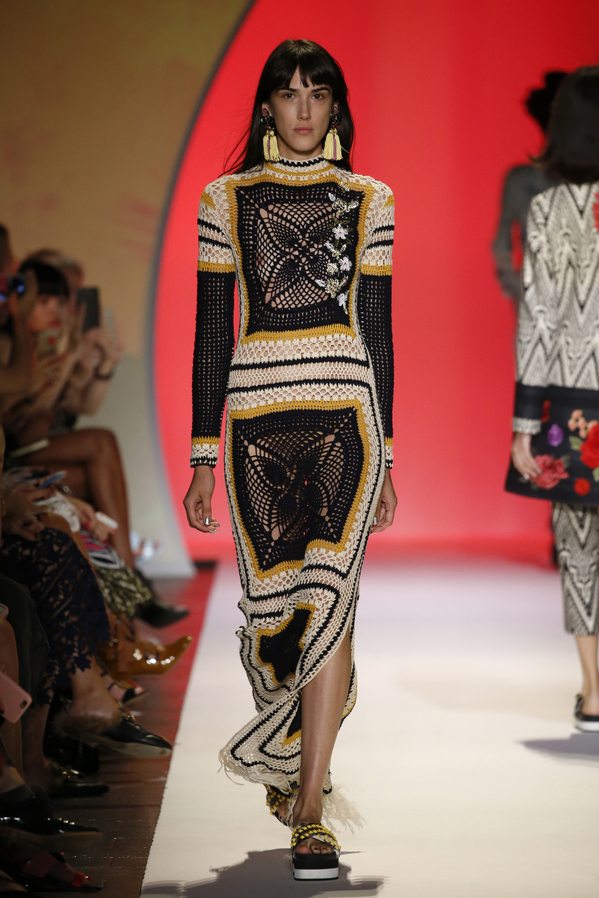 Say You Want an Evolution? Desigual Charts New Territory for Spring '17 ...