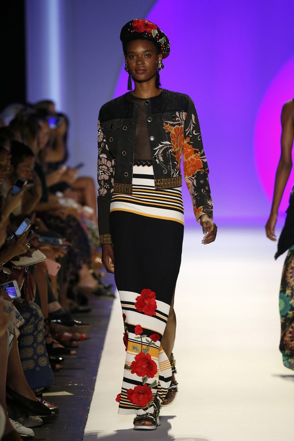 Say You Want an Evolution? Desigual Charts New Territory for Spring '17 ...