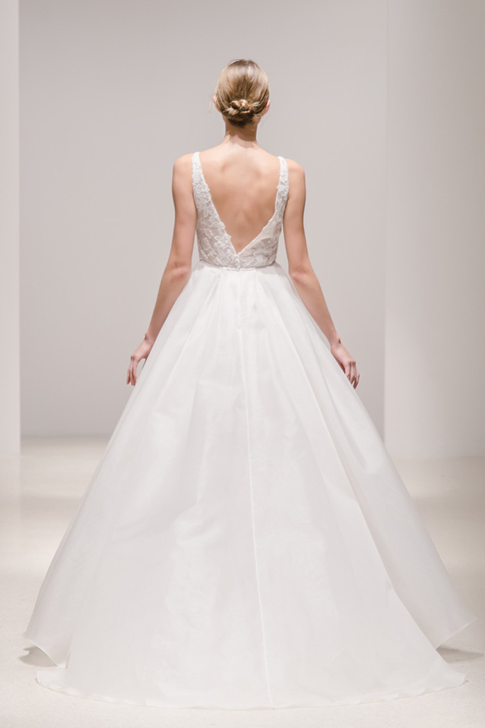 Jenny Yoo Bridal Spring 2019 | Fashion Week Online®