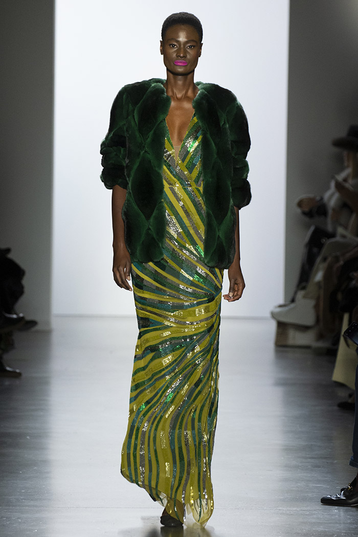 Dennis Basso Autumn/Winter 2020 Runway Show | Fashion Week Online®