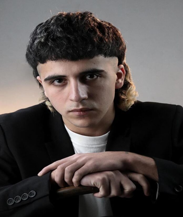 The Best Way to Wear a Mullet Haircut for Men | Fashion Week Online®