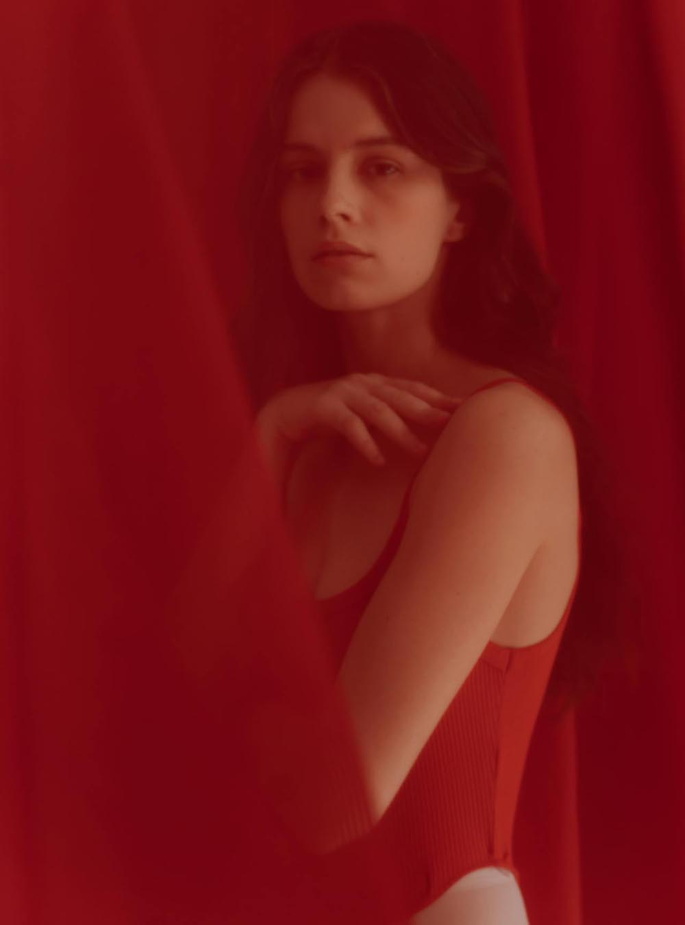 Bodysuit Styling Guide: Versatile Looks for Every Occasion | Fashion ...