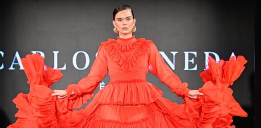 Official New York Fashion Week (NYFW) Tickets 2025